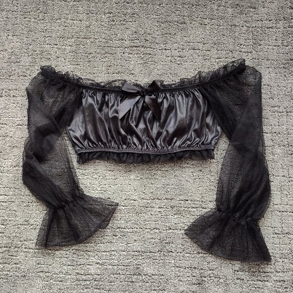 Dreamgirl | Tops | Romantic Goth Off The Shoulder Crop Top | Poshmark